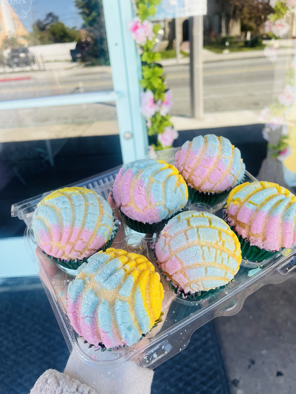 Easter Concha cupcakes | Mariposa Bakery